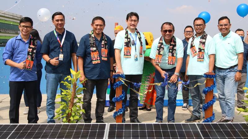 FIFGroup Terapkan Solar Panel ke-6 di Cabang Depok, Makin Hemat Biaya ...