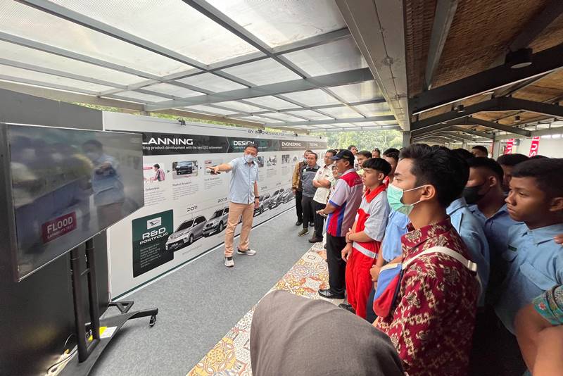 Daihatsu R&D Corner, Sarana Edukatif di Daihatsu Week