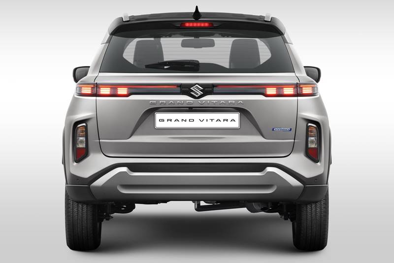 Generasi Terbaru Suzuki Grand Vitara Bikin Penasaran Pengunjung IIMS 2023