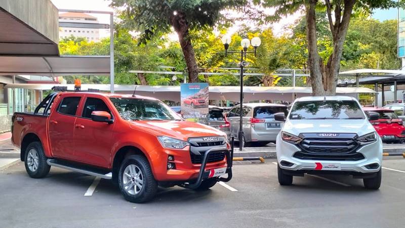 Astra Isuzu Galakkan Kampanye Aman Berkendara di Jalan