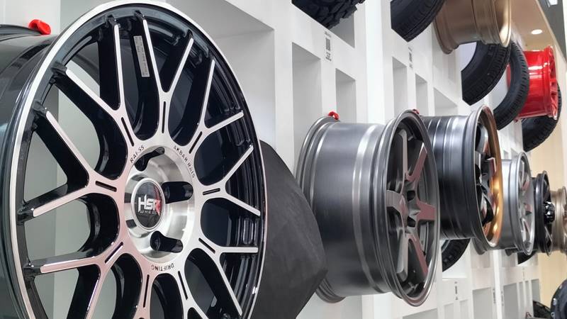 HSR Wheel Jadi Sponsor Ajang Drifting Wanita di IIMS 2024